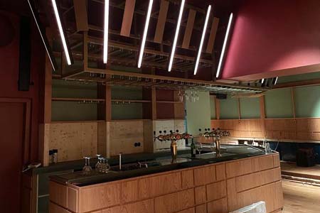 BAR BEA | Modern Bruin Café in Den Haag