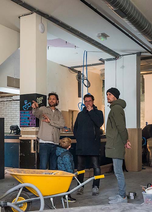 BAR BEA | Modern Brown Café in The Hague